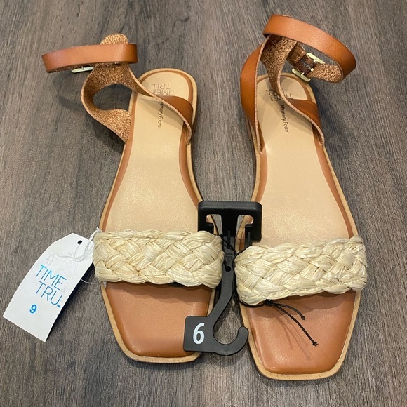 Time and Tru | Shoes | Time And Tru Brown Braided Sandal | Poshmark